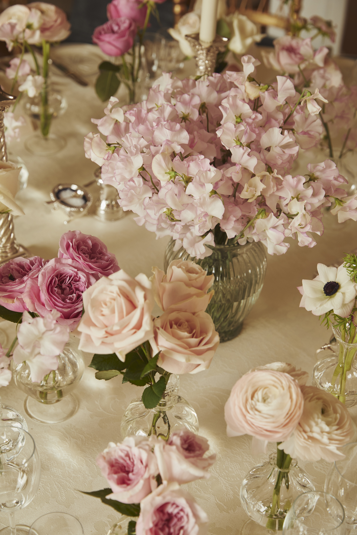A Guide To Fabulous Wedding Flowers - The Wedding Edition