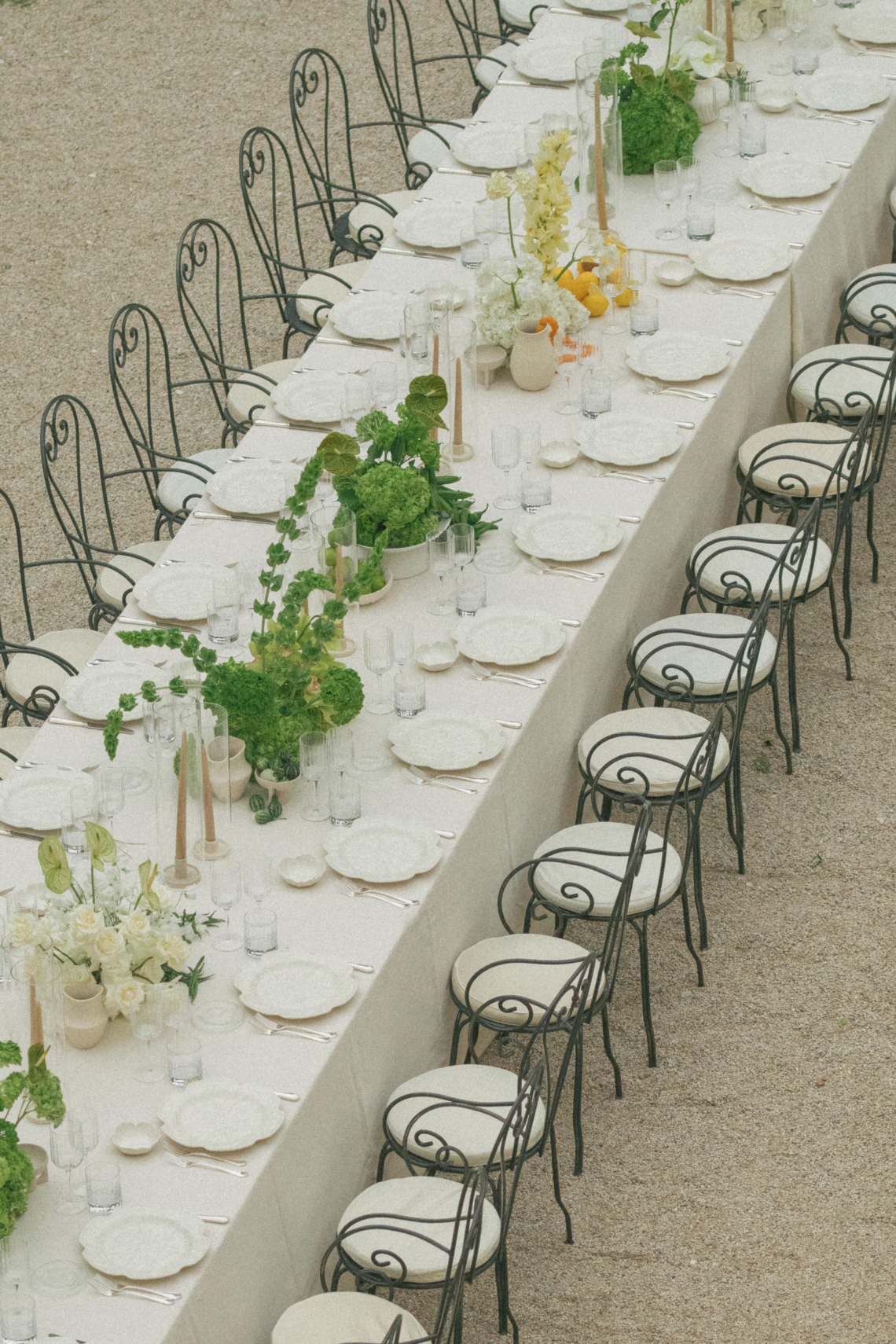 The Prettiest Wedding Tablescapes - The Wedding Edition
