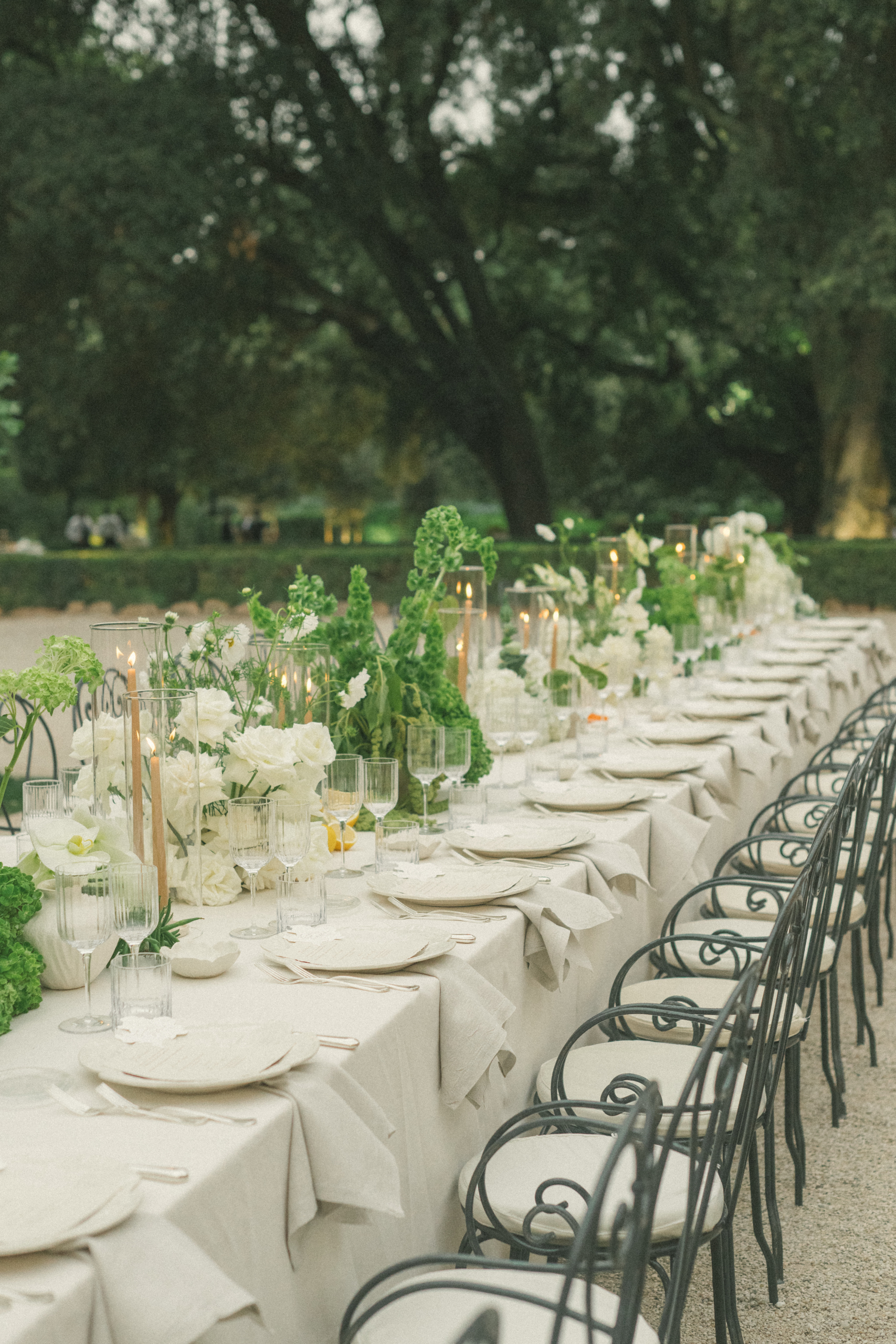 The Prettiest Wedding Tablescapes - The Wedding Edition