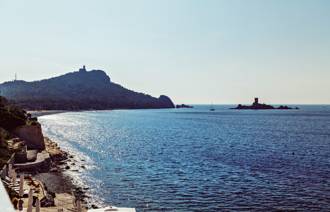 Honeymoon Review: Les Roches Rouges, France - The Wedding Edition