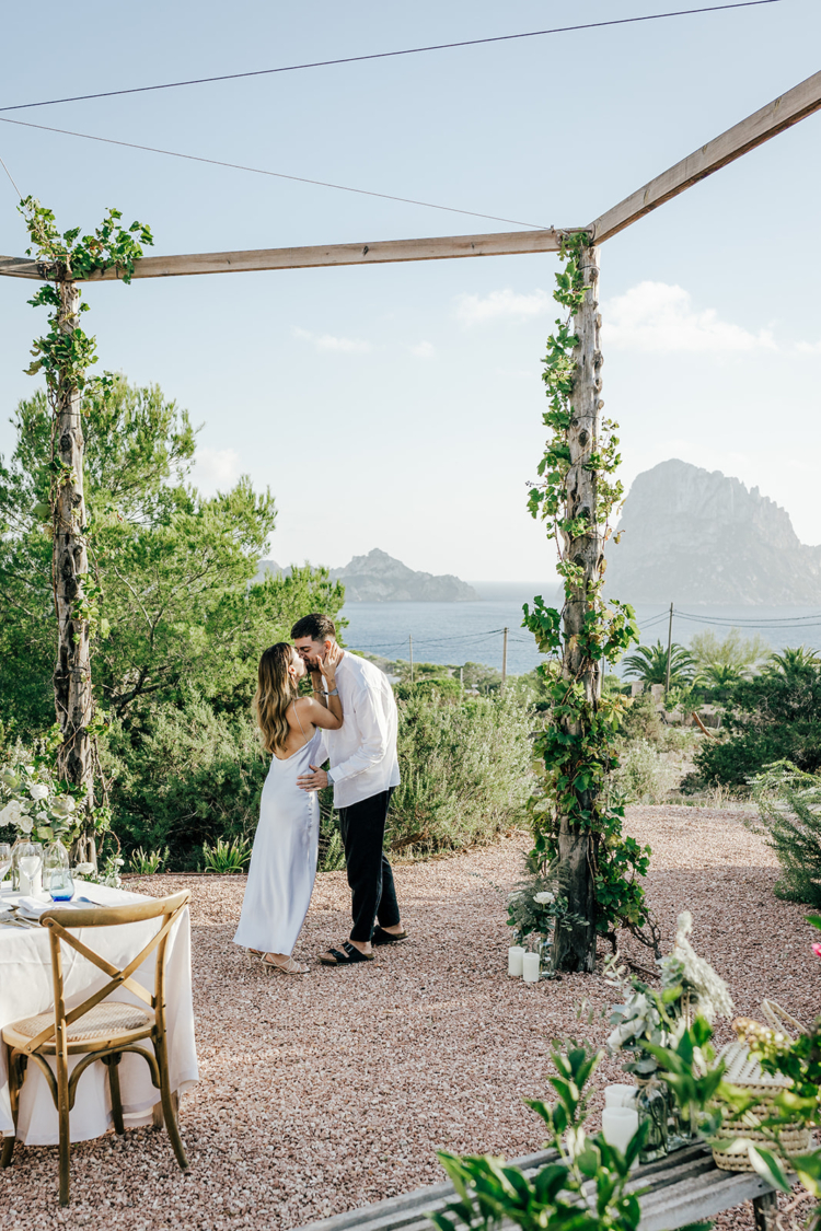 The Engagement Story With Suzie Bonaldi - The Wedding Edition