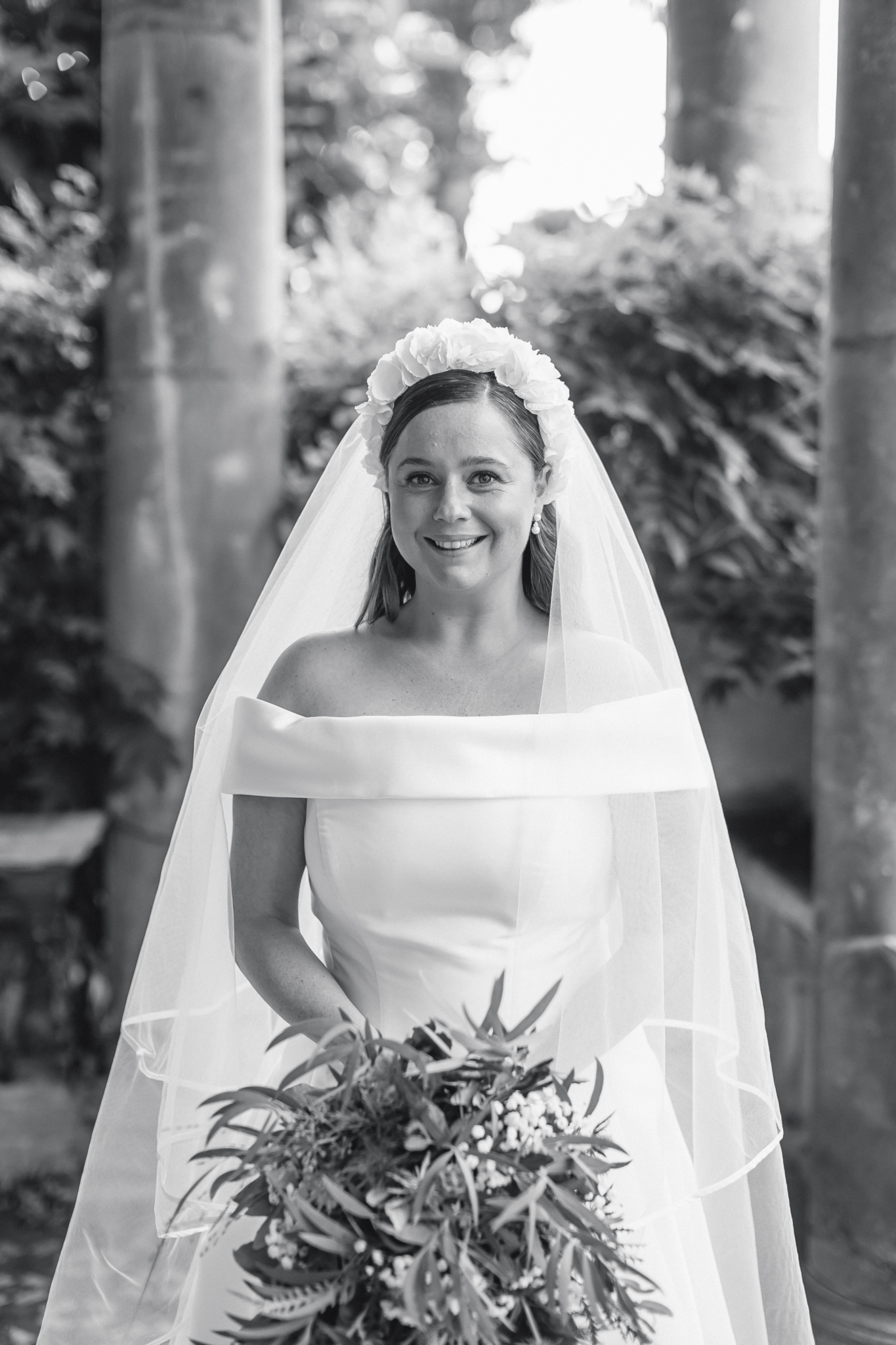 Inside: A Charming Winter Wedding In The Cotswolds The Wedding Edition