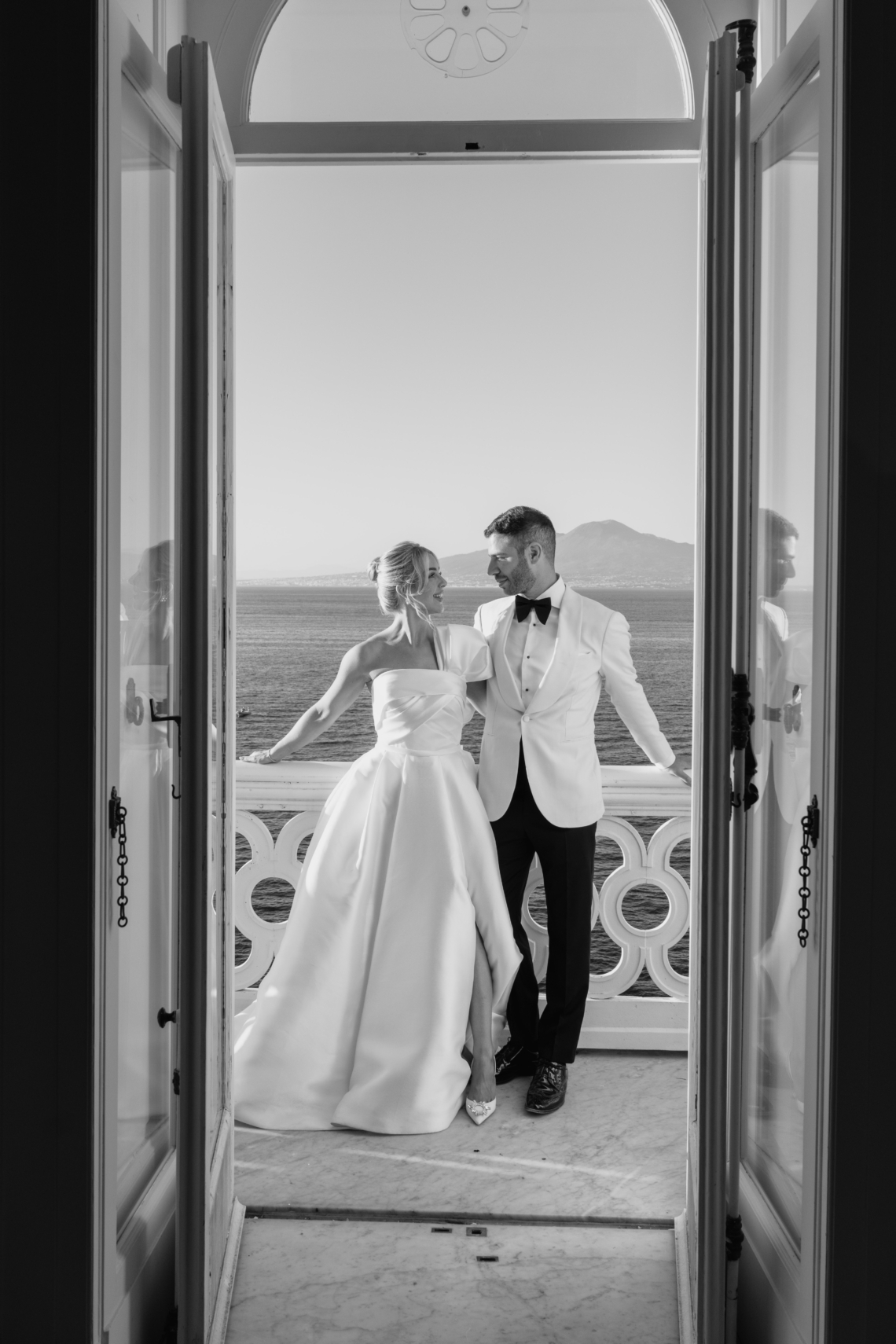 Inside: Chloe Rose's Spectacular Cliffside Wedding In Sorrento - The ...