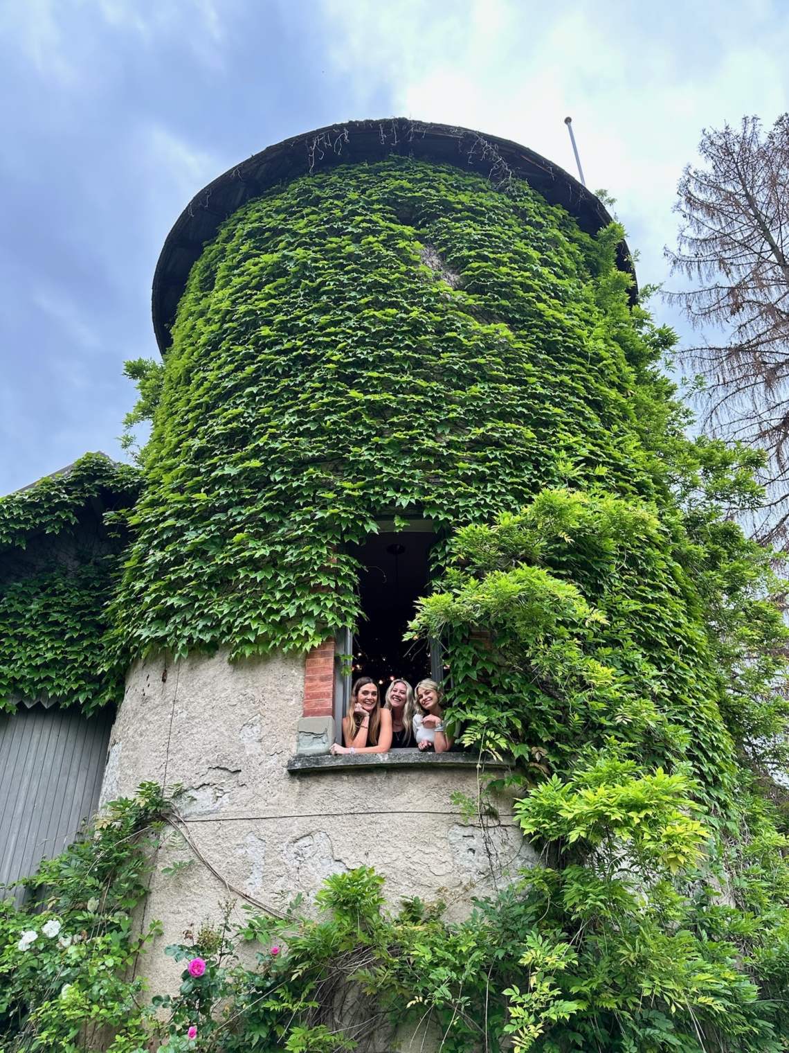 Inside: Chantal Piper's Chic Château Hen - The Wedding Edition