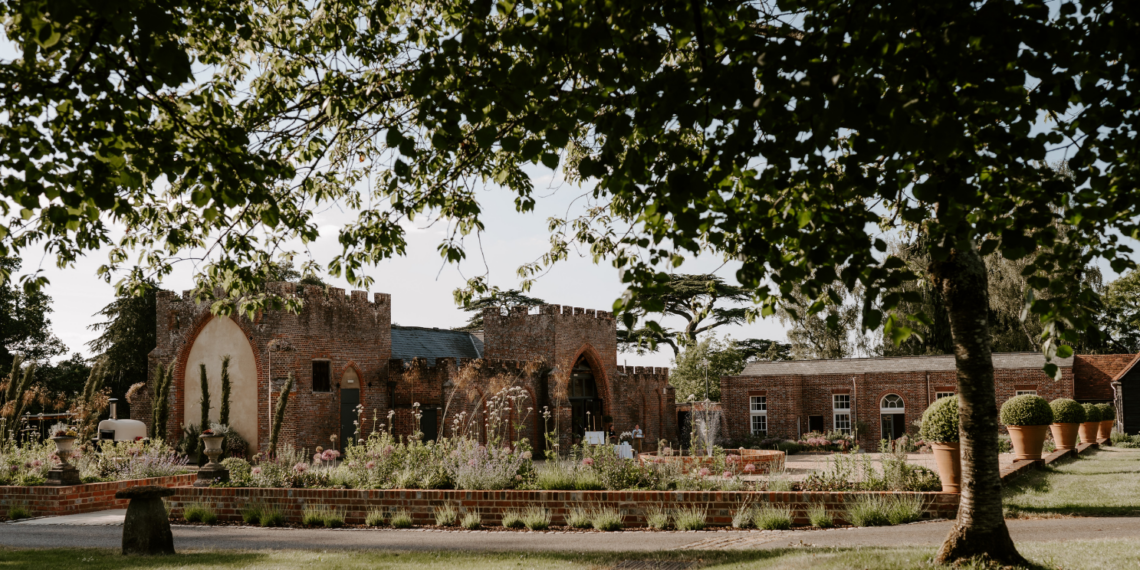 The Wedding Edition Digital Magazine