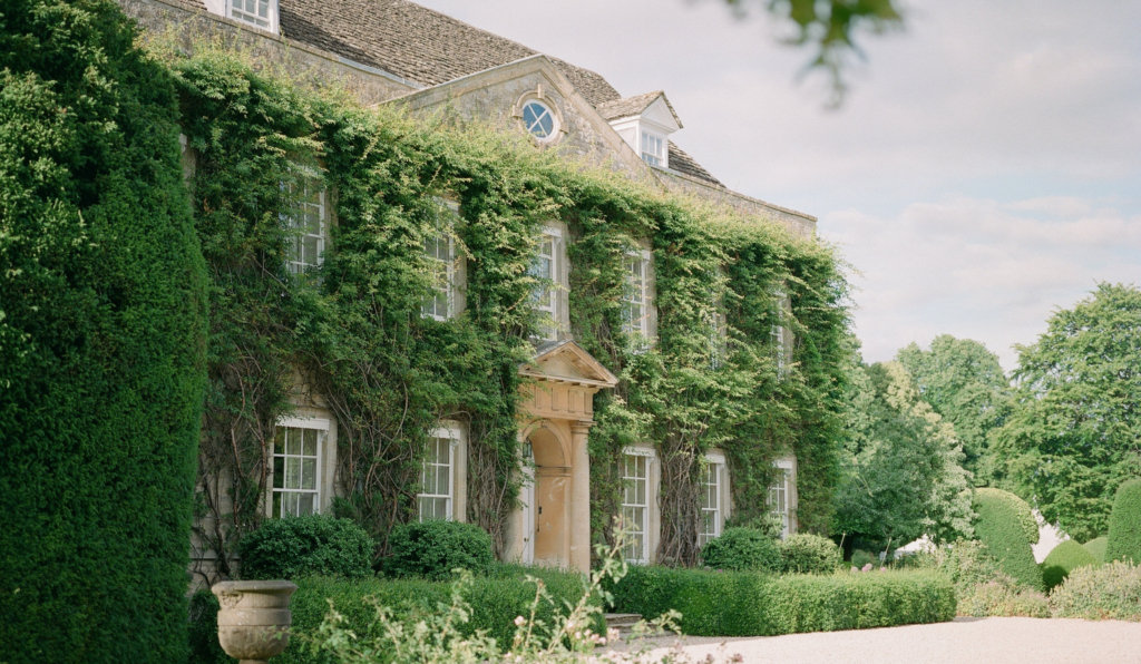 Venue Review: Cornwell Manor - The Wedding Edition