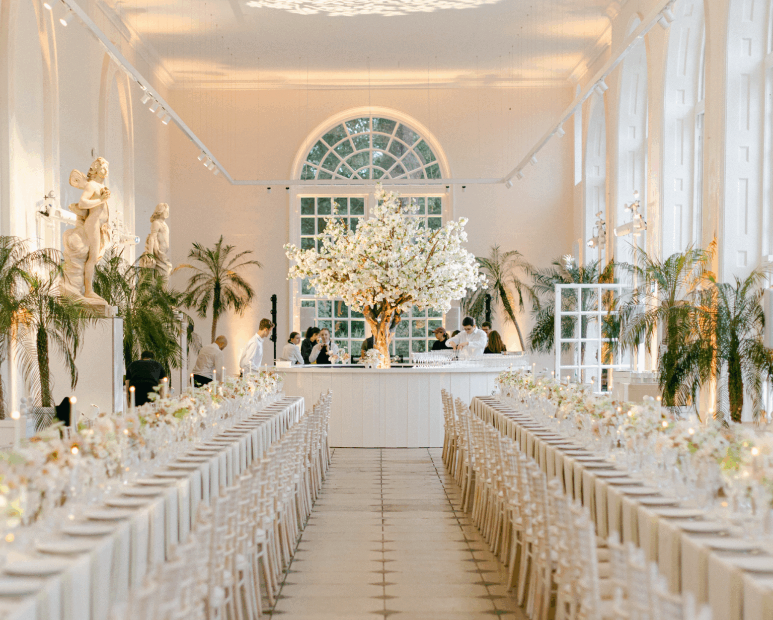 How To Style An Unforgettable Reception With Twilight Trees - The ...
